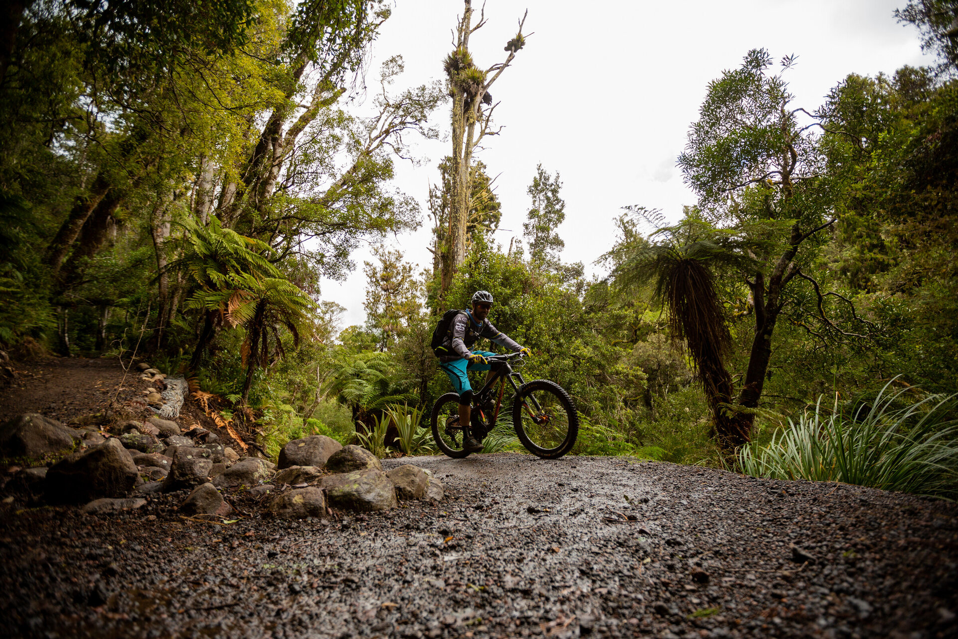 42 Traverse | Mountains to Sea NZ